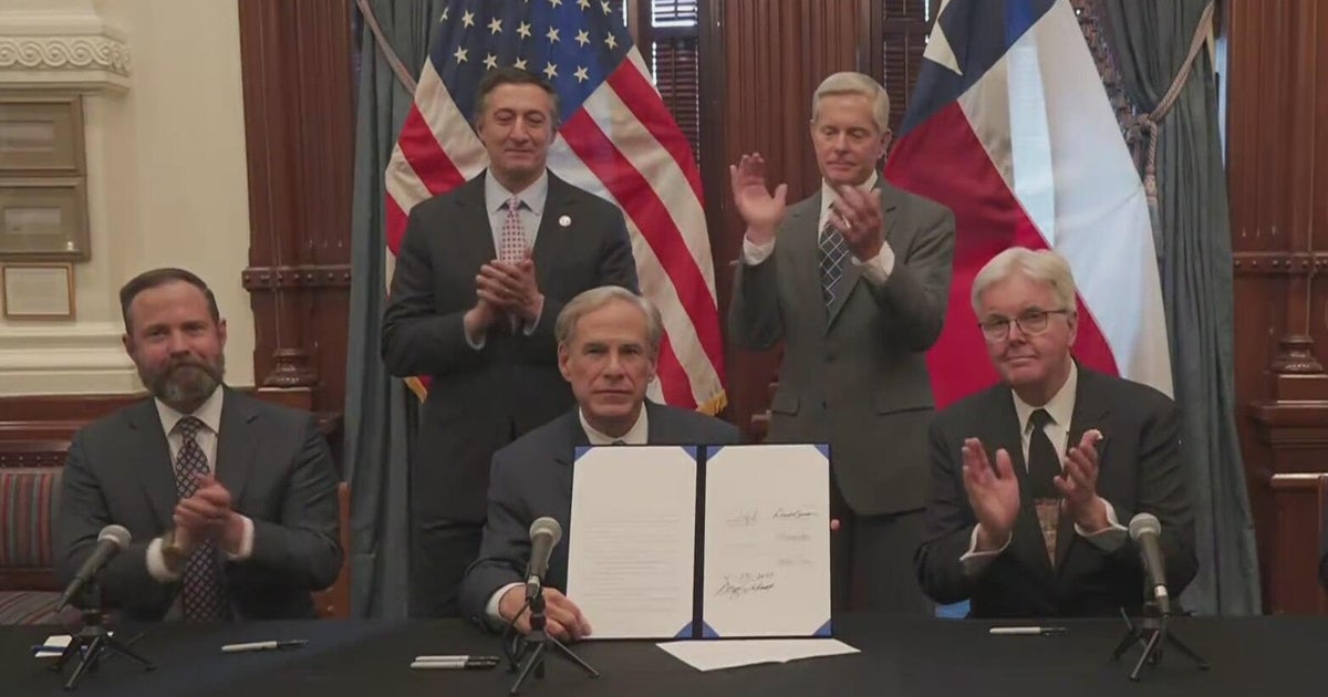 Gov. Abbott signs bill creating permanent efficiency committee - CBS Texas