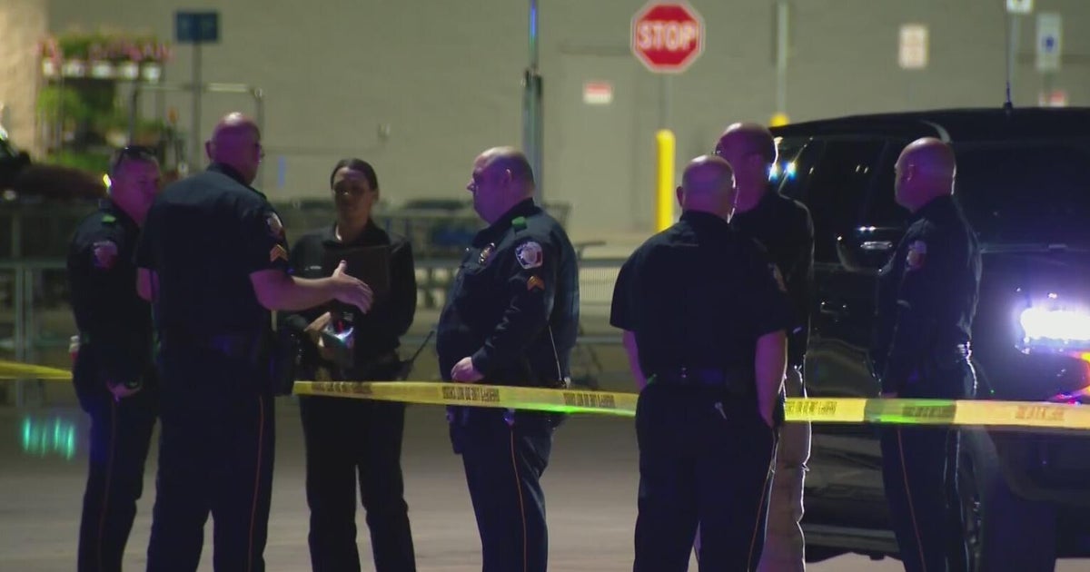 Decatur police shooting leaves one dead; investigation ongoing - CBS Texas