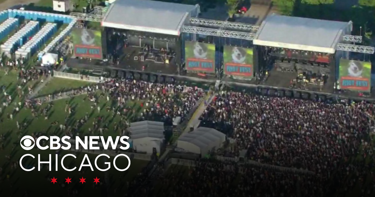 Riot Fest 2025 lineup announced with Blink-182, Weezer, Green Day ...