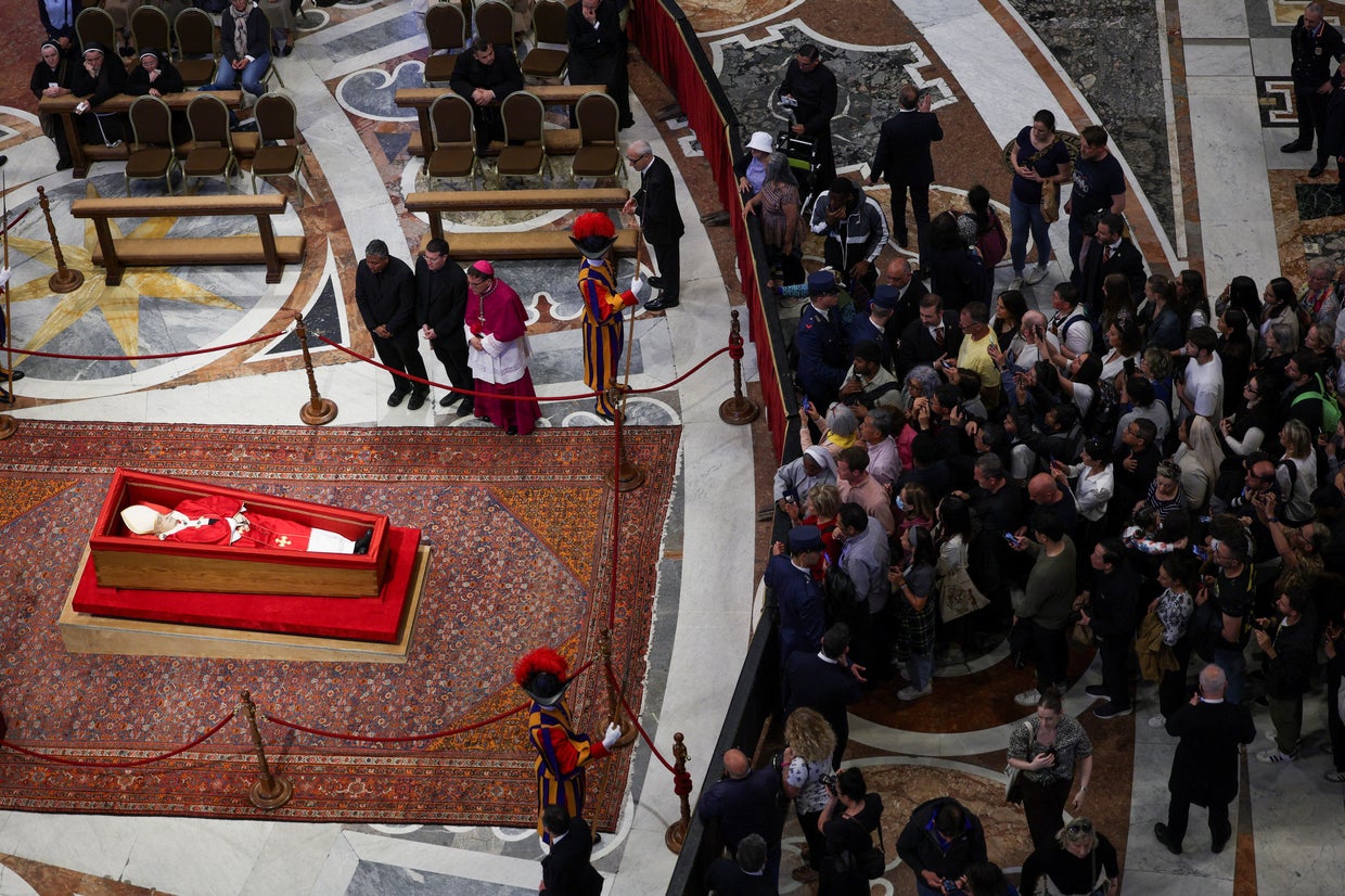 Thousands pay their respects to Pope Francis in St. Peter's Basilica as public viewing begins ...