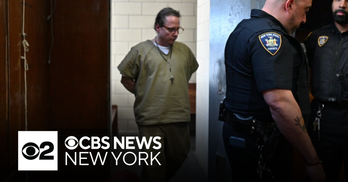 Manhattan executive charged with rape, torture - CBS New York