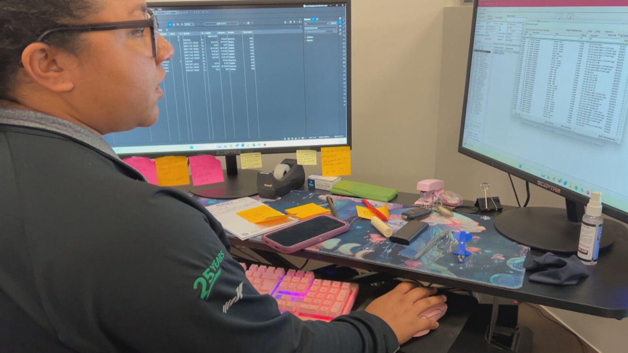 Colorado women finding success with jobs in trade organizations - CBS ...