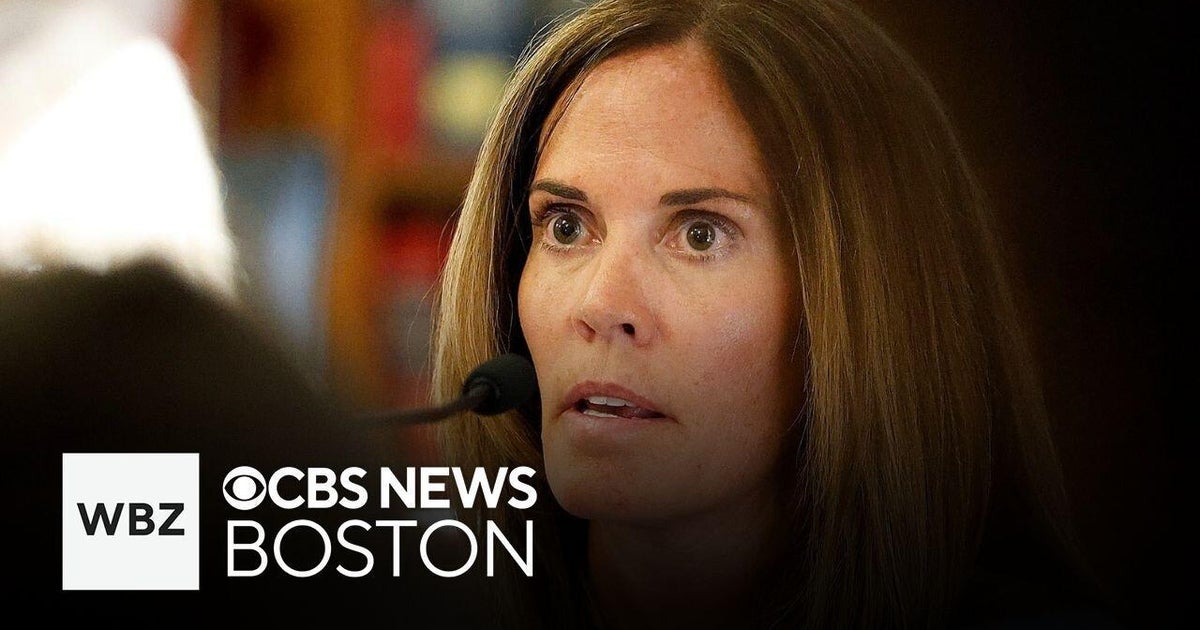 Karen Read's attorney questions key witness Jen McCabe - CBS Boston
