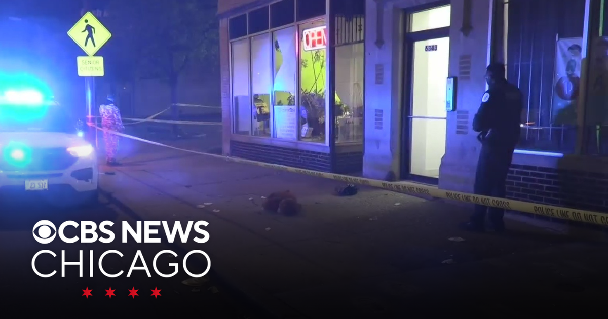 5 hurt after argument leads to mass stabbing in Chicago Lawn - CBS Chicago