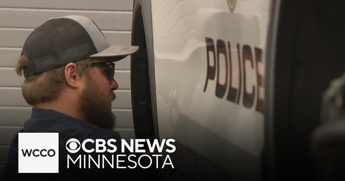 Minnesota man ensures first responders get to emergencies safely - CBS ...