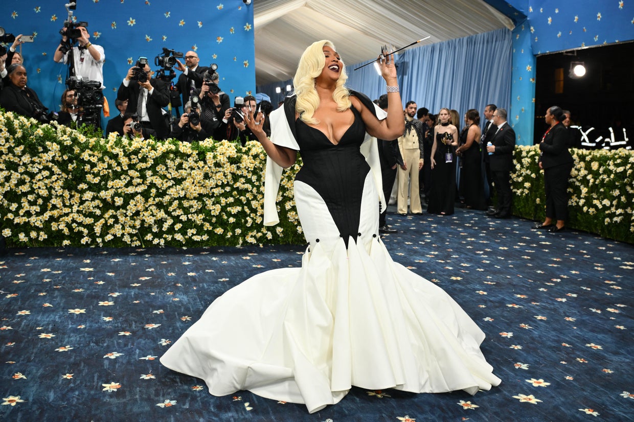 Met Gala 2025 photos, best looks and moments celebrating "Superfine ...
