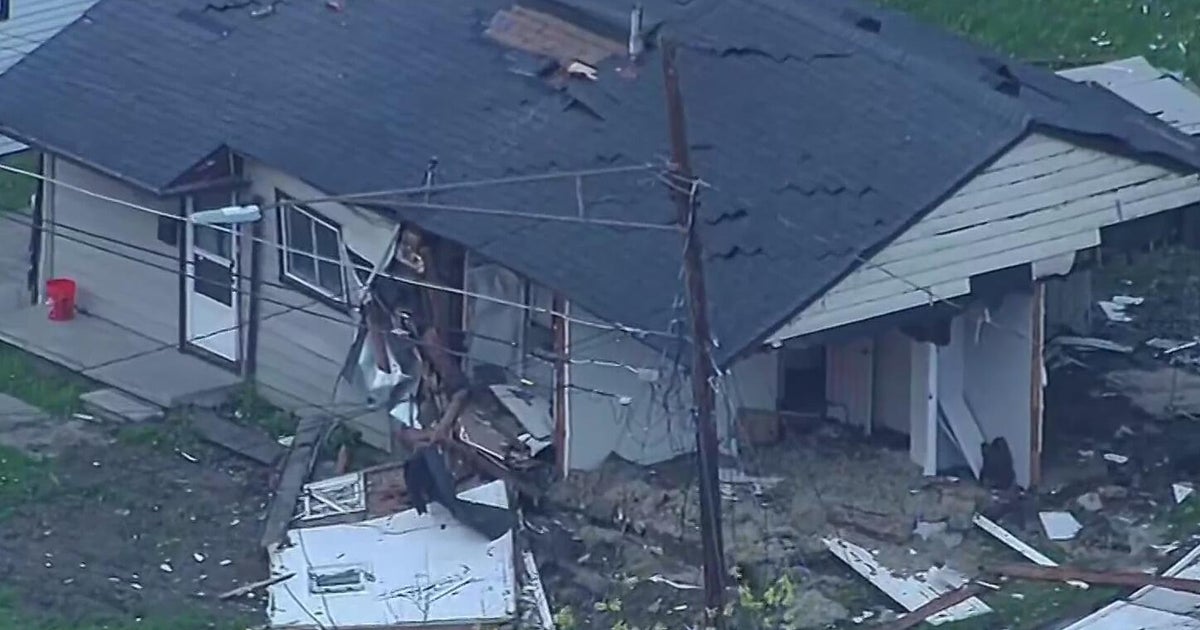Investigation underway into house explosion in Westland, Michigan - CBS ...