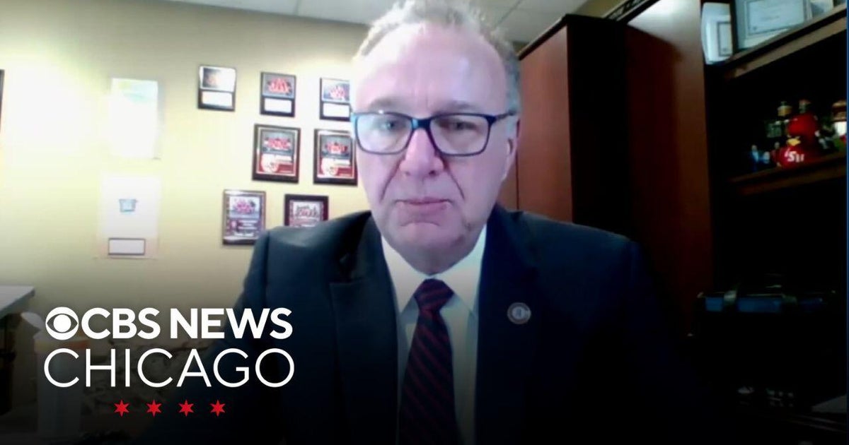 Arlington Heights' new mayor meets with Chicago Bears' president - CBS ...