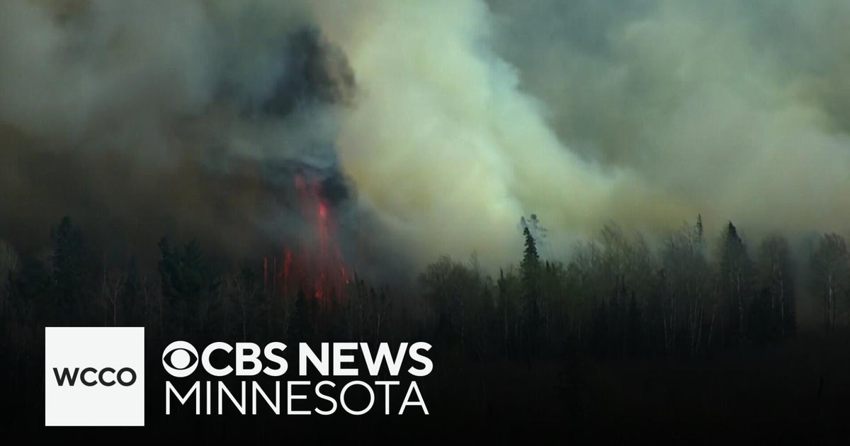 The Jenkins Fire is moving towards Hoyt Lakes, residents preparing to ...