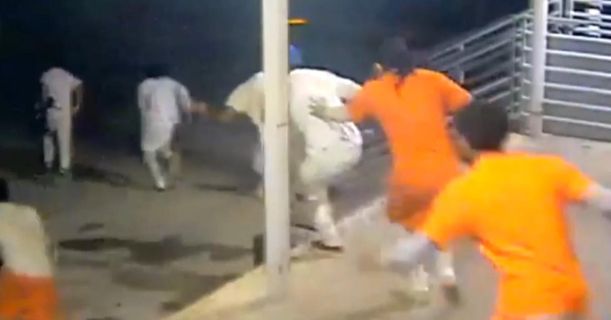 Worker accused of helping inmates in New Orleans jailbreak, he says ...