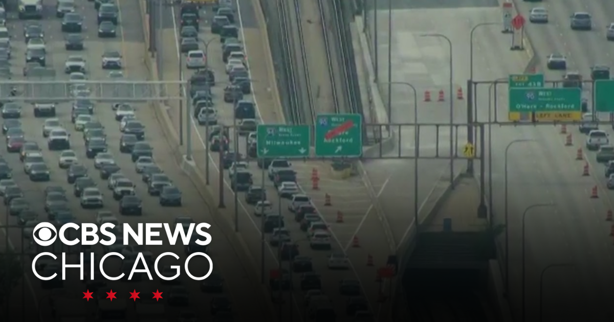 Construction work speeds ahead on Kennedy Expressway - CBS Chicago
