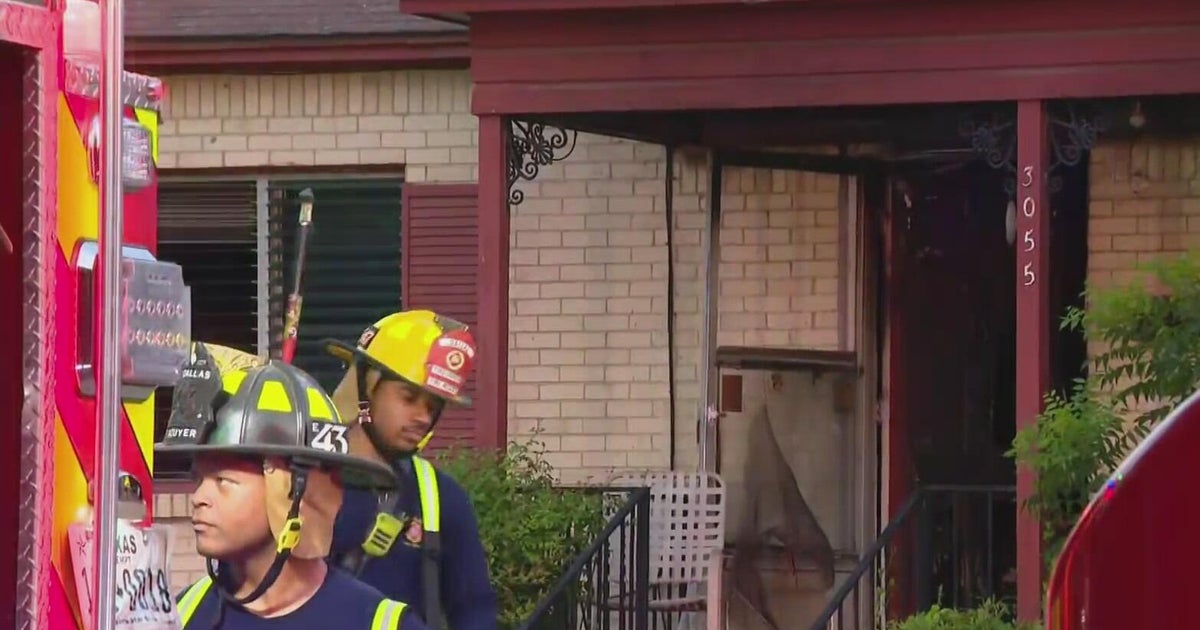 One dead, Dallas house fire under investigation - CBS Texas