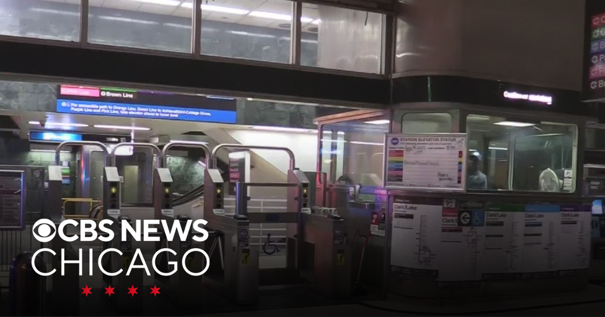 Stabbing reported at Red Line CTA Lake station platform in downtown ...