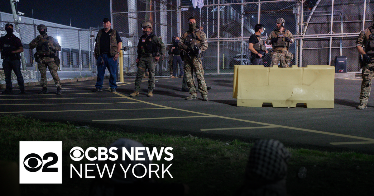 Detainees escaped from Newark ICE facility, DHS says - CBS New York