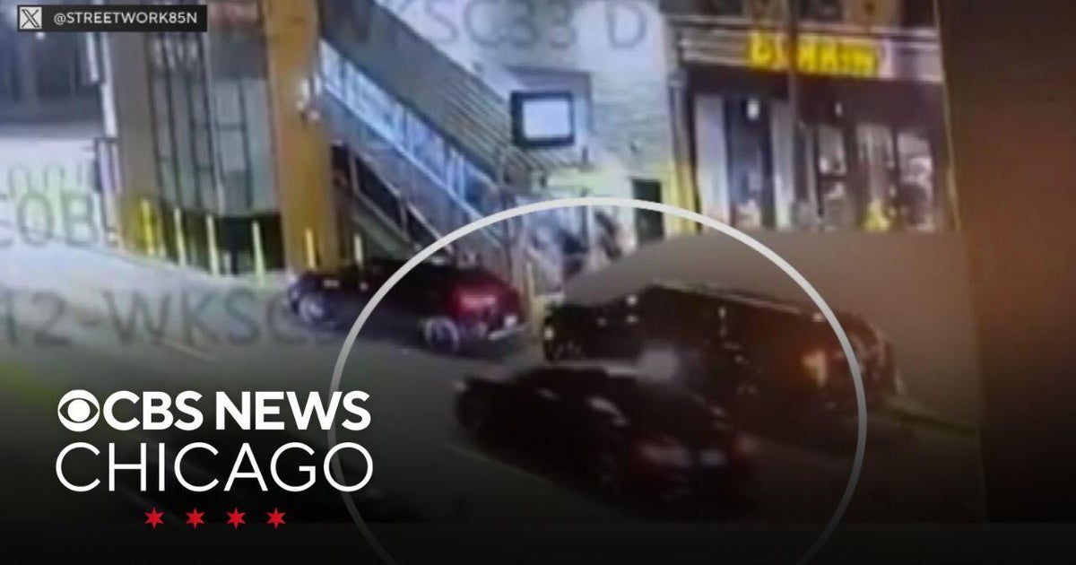 Video shows mass shooting that killed 4, wounded 14 outside River North ...