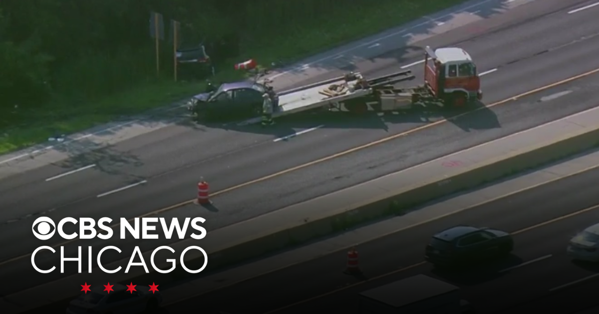 Deadly crash on Edens Expressway near Dundee Road - CBS Chicago