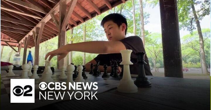 Young chess player from N.J. wins a big-time tournament - CBS New York