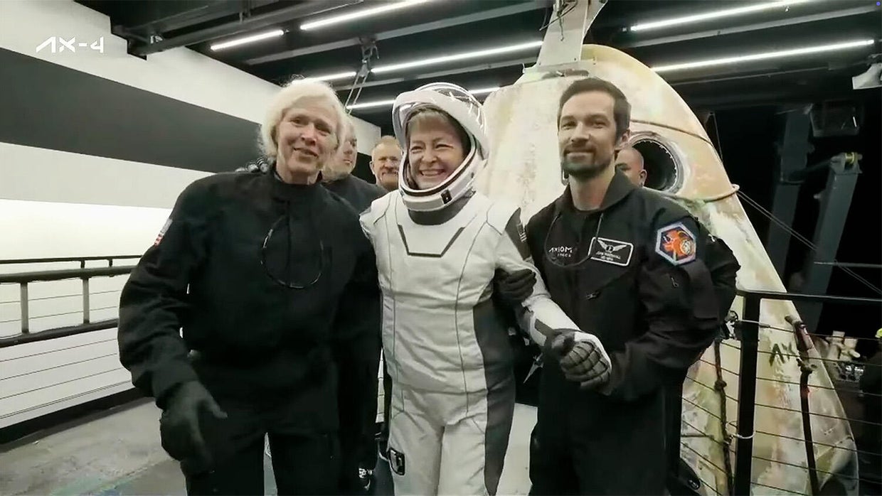 Privately funded crew returns to Earth in SpaceX Crew Dragon capsule ...