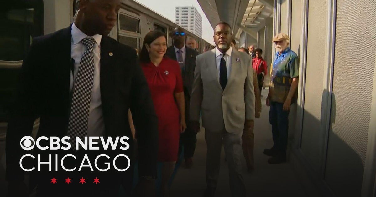 CTA celebrates reopening 4 rebuilt Red Line stations - CBS Chicago