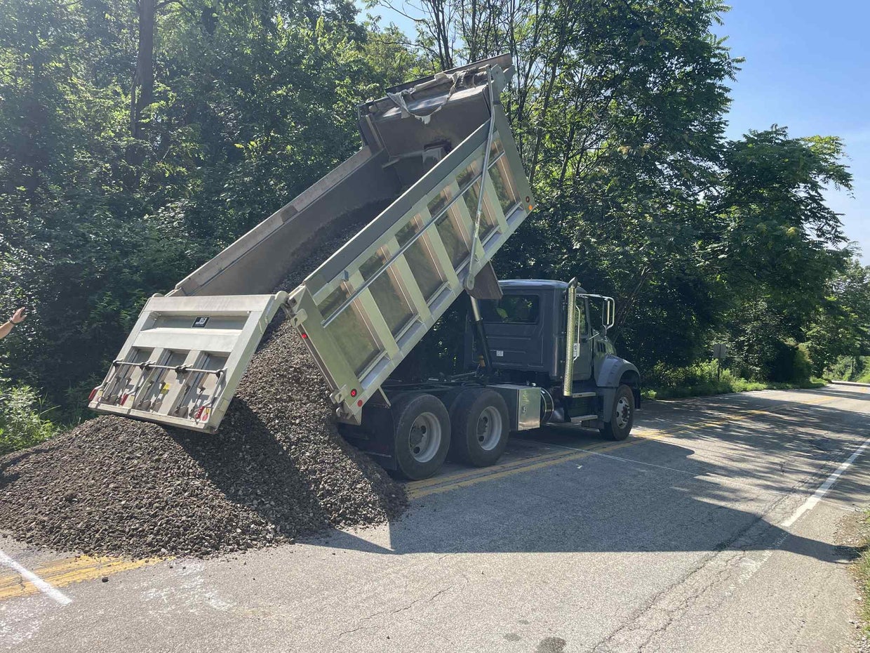 Monessen mayor issues emergency declaration due to growing sinkhole ...