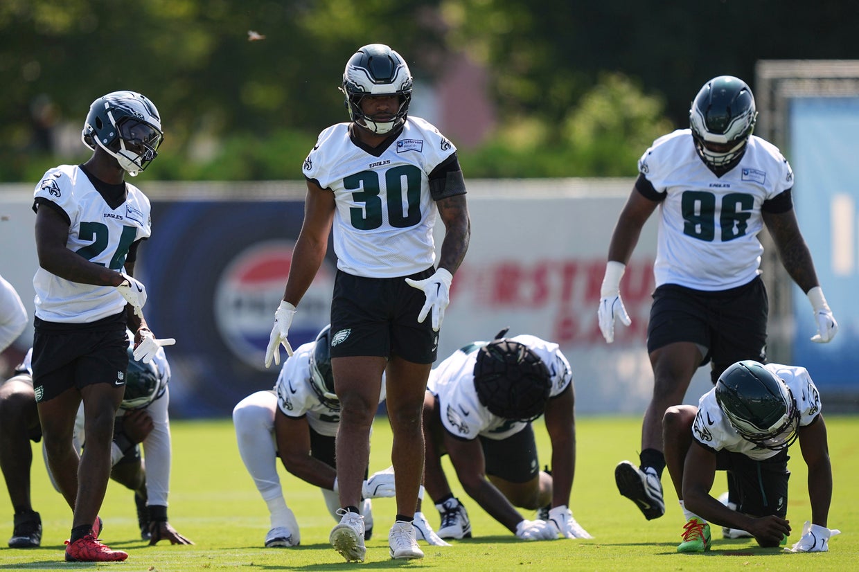 Eagles place Nakobe Dean on PUP list, rookie Jihaad Campbell healthy ...