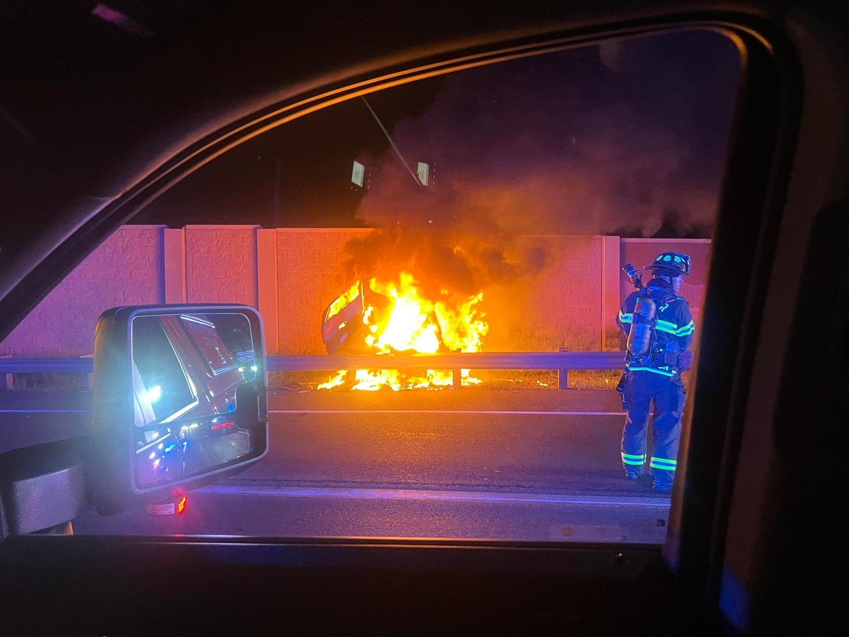 1 killed in crash that ignited car fire in northbound lanes of I-25 in ...