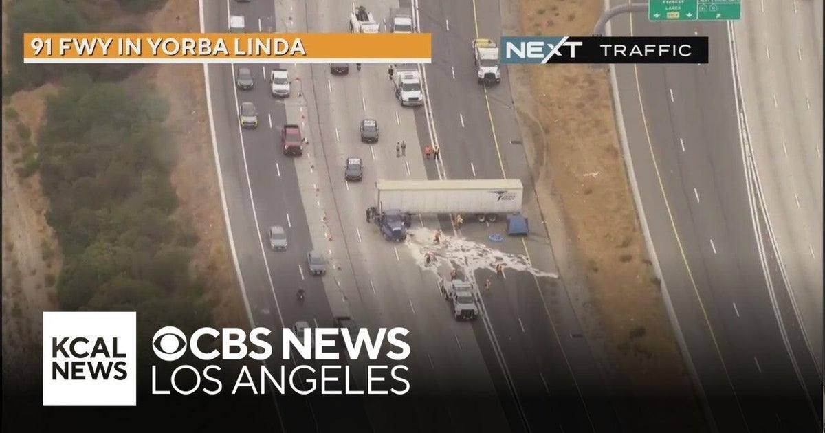 Semi-truck crash closes several lanes on westbound 91 Freeway in Yorba ...