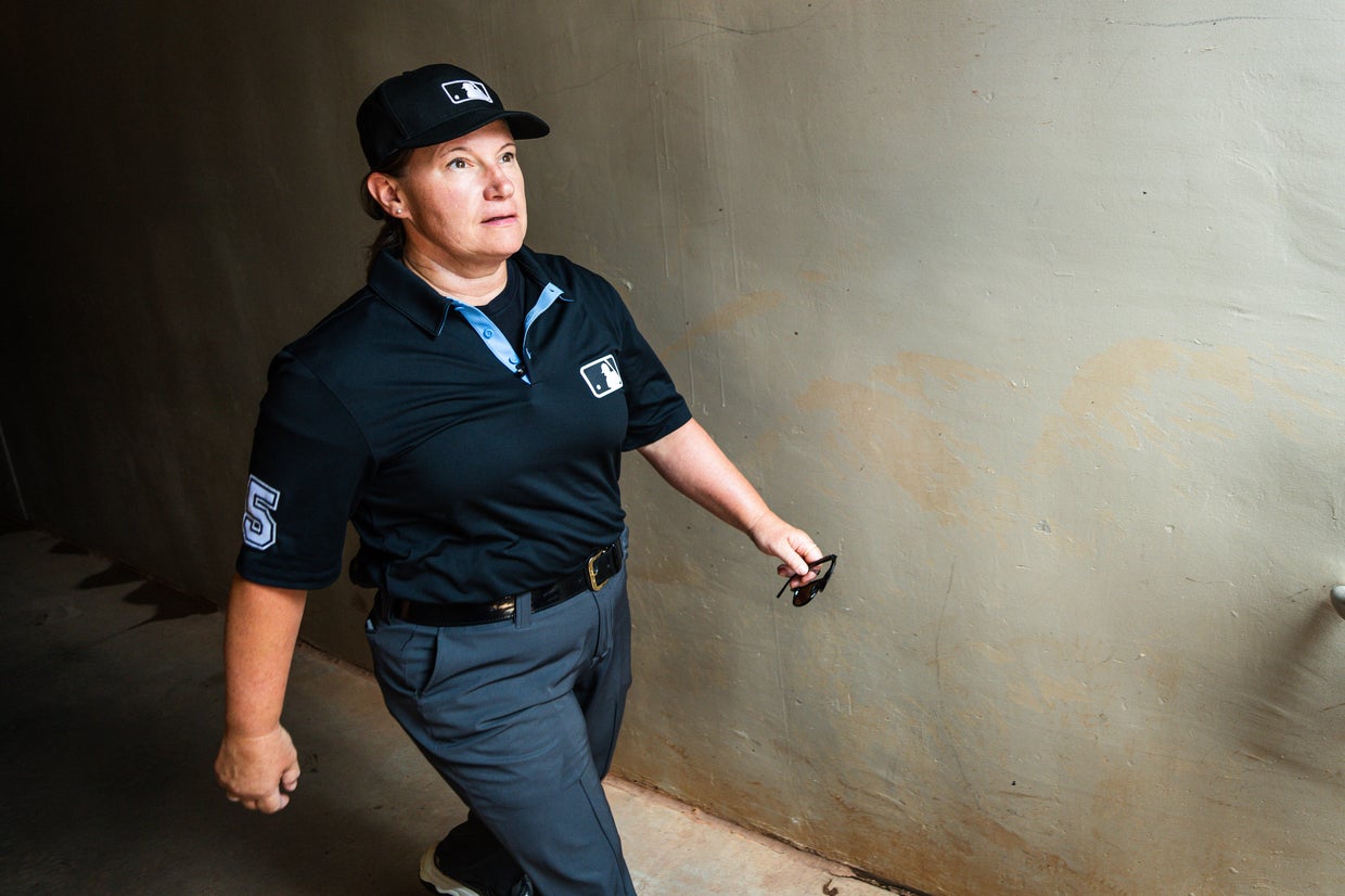 Jen Pawol makes MLB history as first female umpire, donates cap to Hall ...