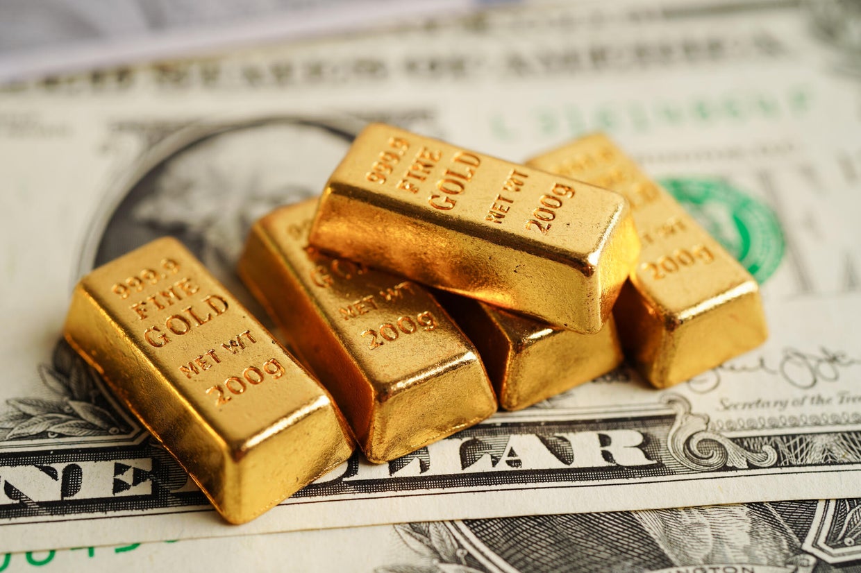 Has the gold price surge finally stopped? Here's what some experts ...