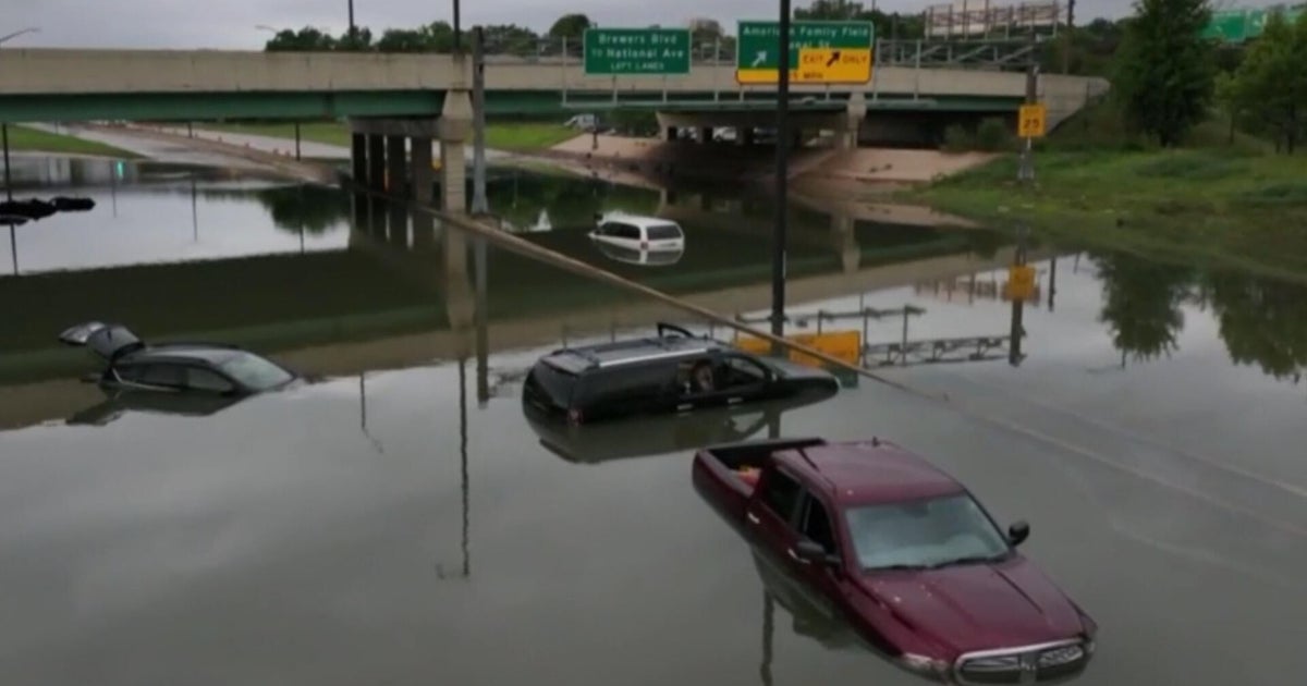 Record rain, flooding slam Midwest - CBS News