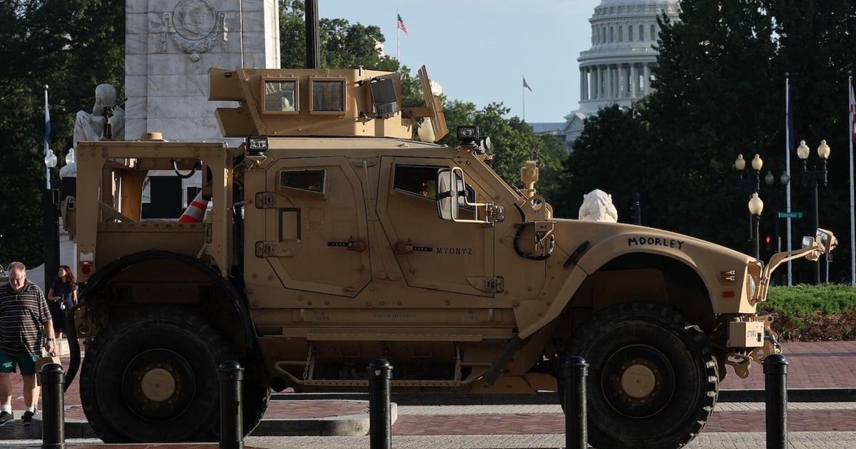 National Guard members in D.C. "may be armed" but won't be making ...