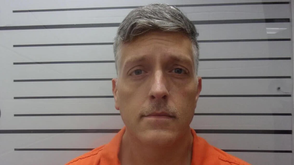 Colorado funeral home owner who pleaded guilty to corpse abuse ...