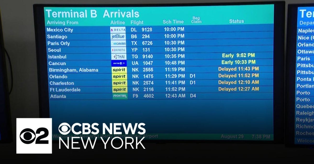 Flyers, drivers encounter snags in Tri-State Area as Labor Day weekend ...