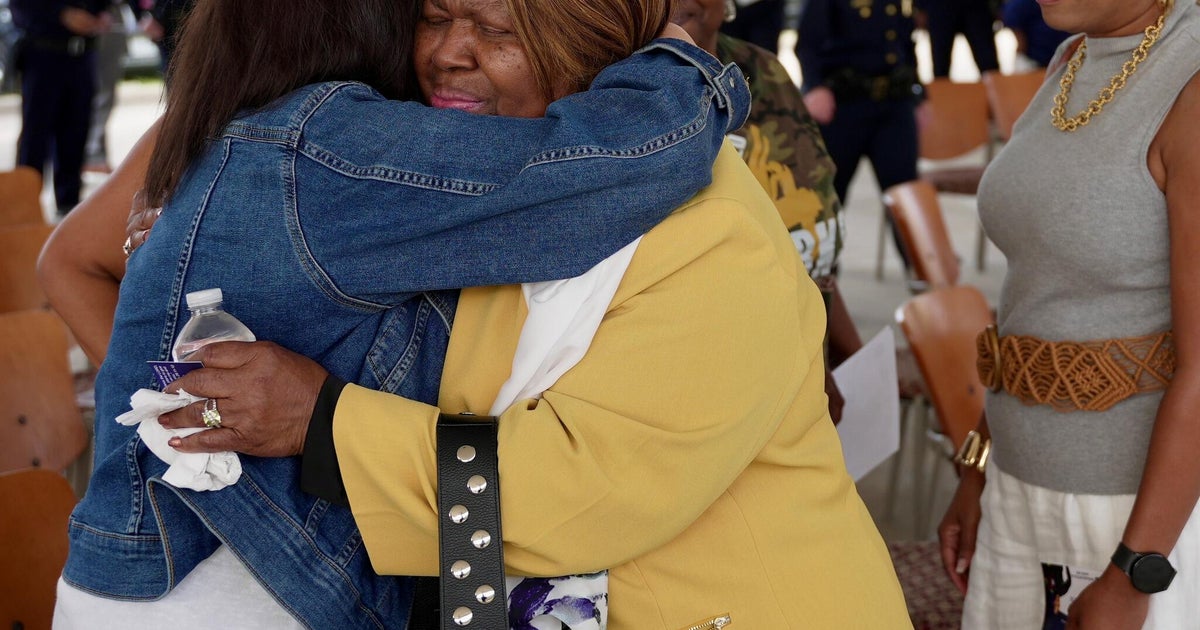 Memorial park planned to honor fallen Dallas police officer Darron ...