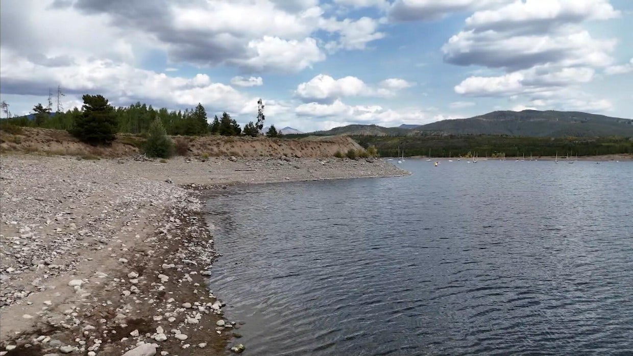 Low water levels at Colorado's Dillon Reservoir force early marina ...