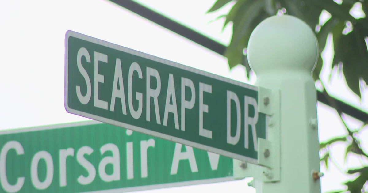 Lauderdale-by-the-Sea to weigh adding Trump's name to street sign - CBS ...