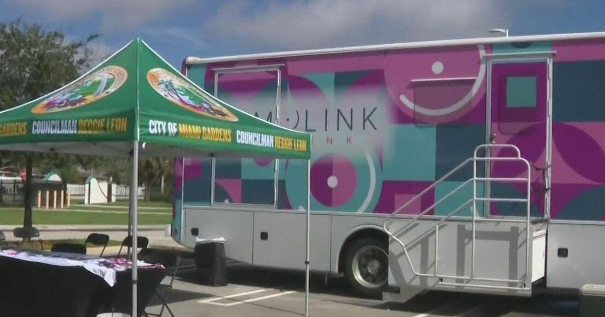 Mobile mammovan offering free breast cancer screenings across South ...