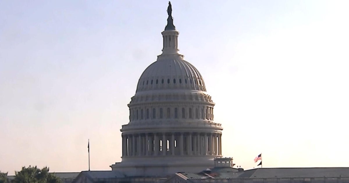 Congress goes on recess without deal to avert government shutdown - CBS ...