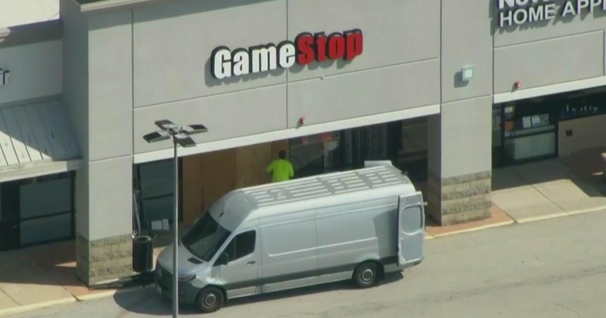 String of GameStop store burglaries continues in Chicagoland area, this ...