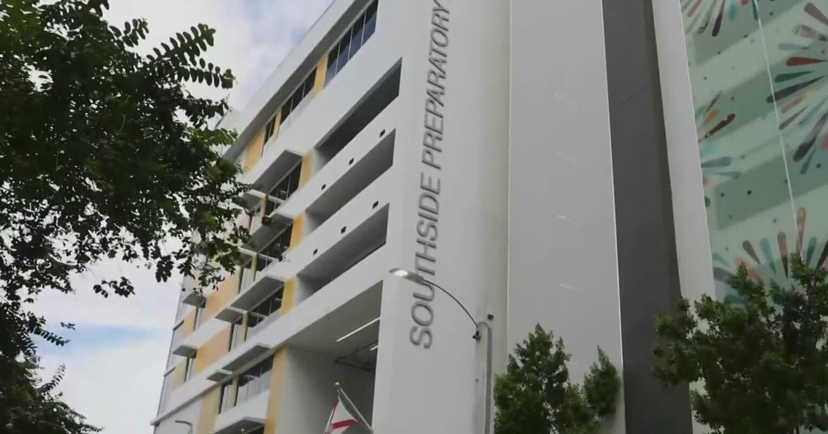 Brickell school offers housing for educators - CBS Miami