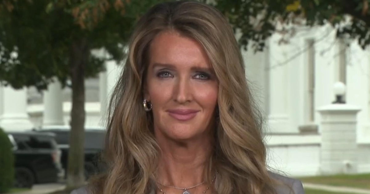 Kelly Loeffler says government shutdown would cut off small business ...