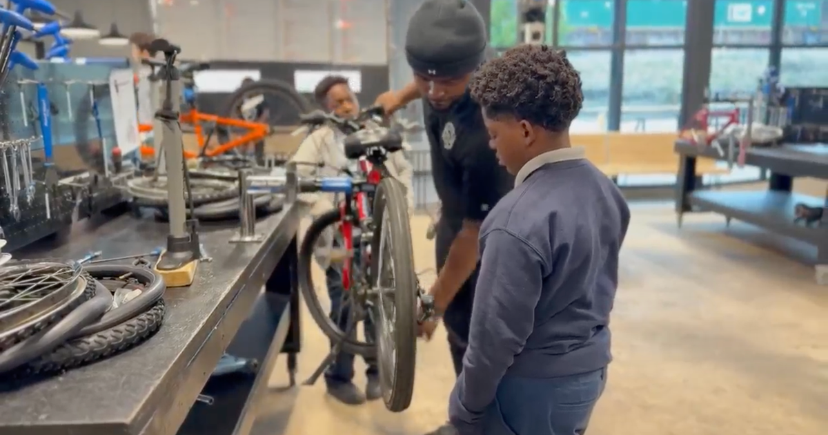 Bike repair program in Atlanta's West End teaches kids confidence and ...