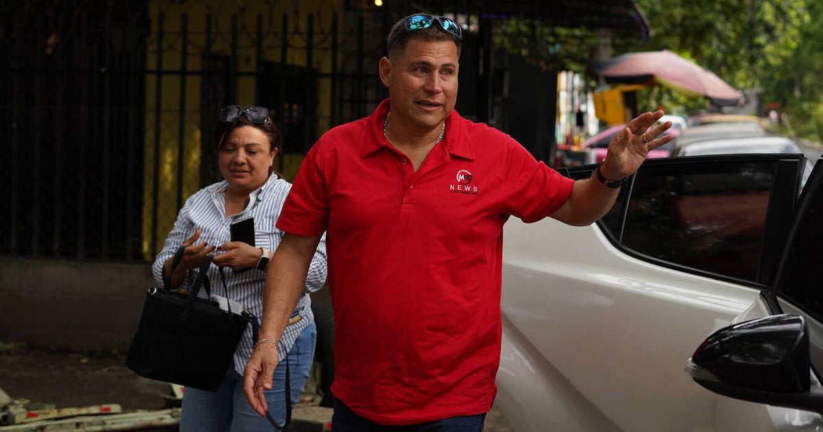 Journalist Mario Guevara speaks on deportation and time in ICE custody: "They destroyed my ...