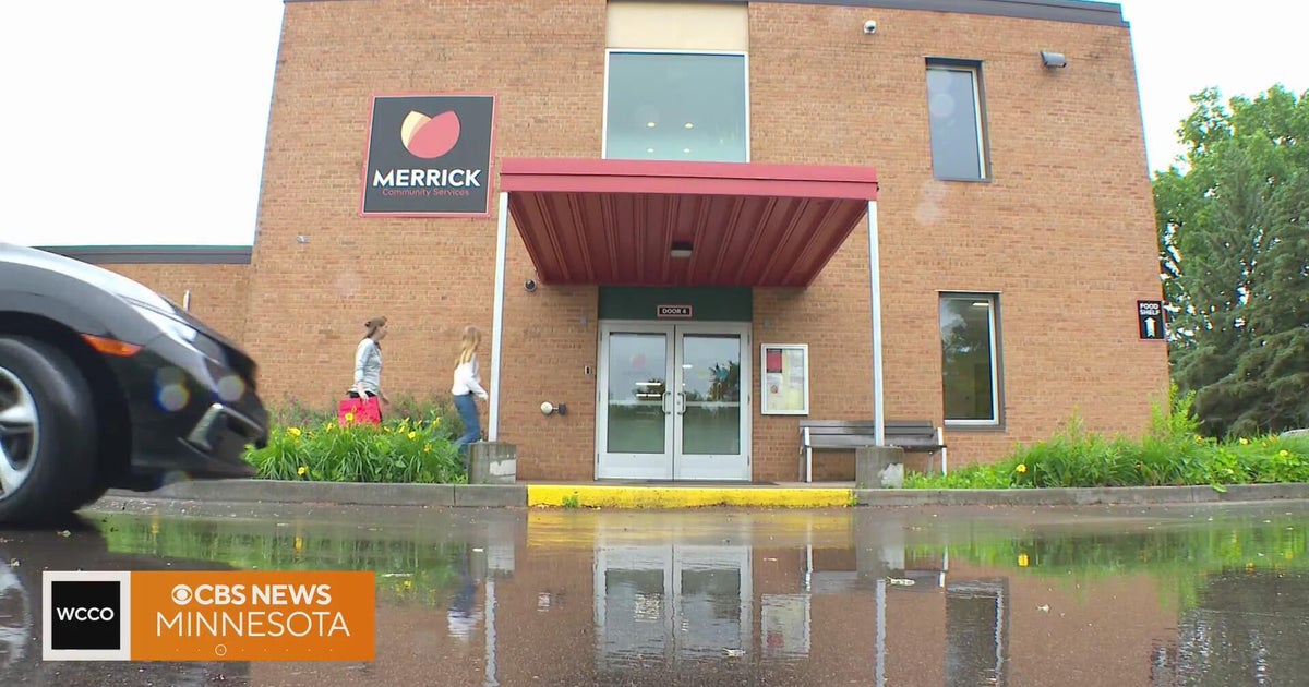 Merrick working to connect homebound residents with others - CBS Minnesota