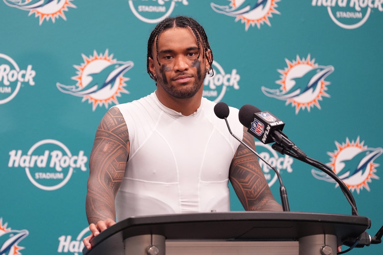 Miami Dolphins releasing quarterback Tua Tagovailoa, resulting in $99 ...