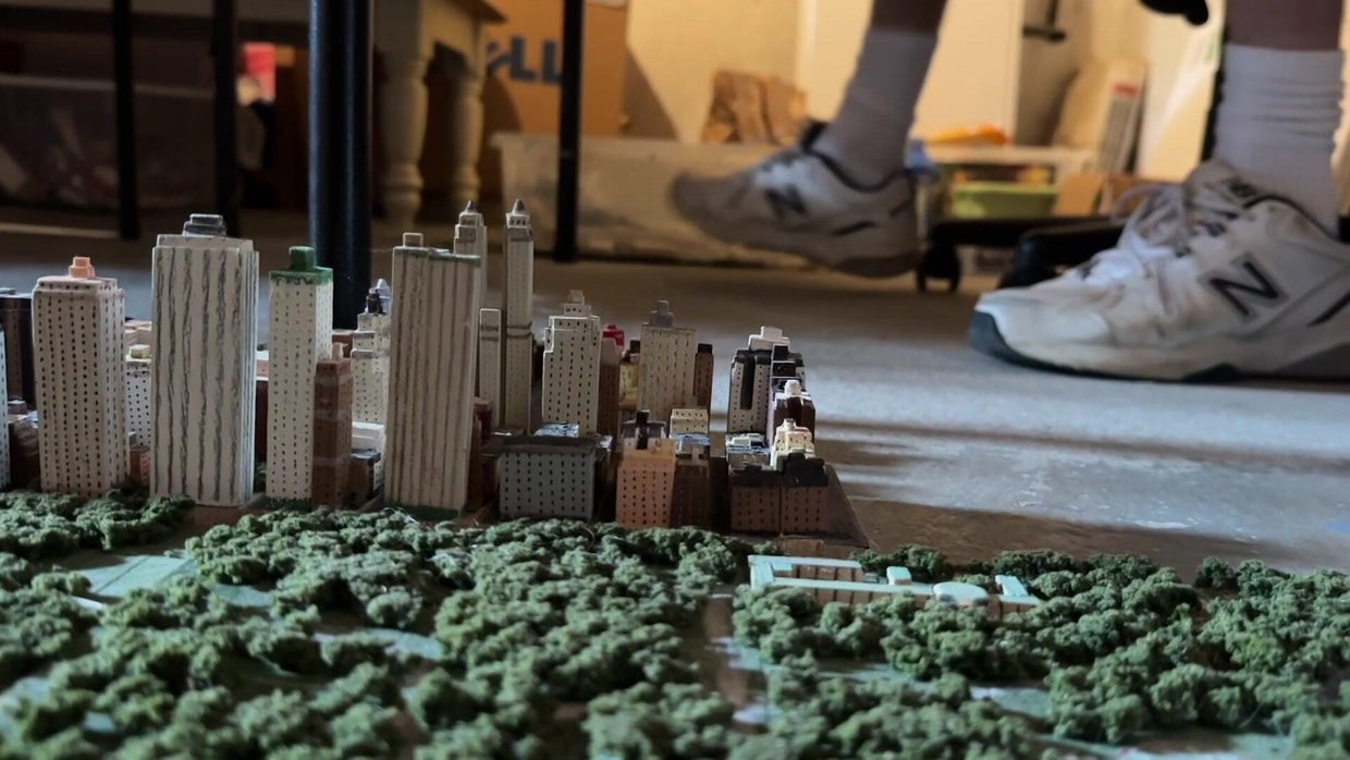 Man builds mini New York City in basement workshop over 21 years - CBS ...