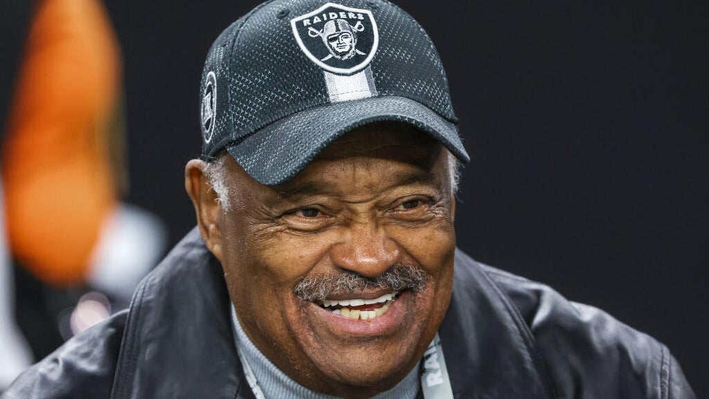 Raiders legend George Atkinson, known for fierce hits, dies at 78 - CBS ...