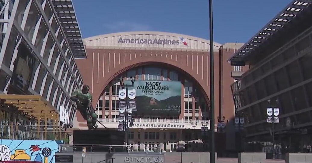Dallas Stars, Mavs battle over shared home - CBS Texas