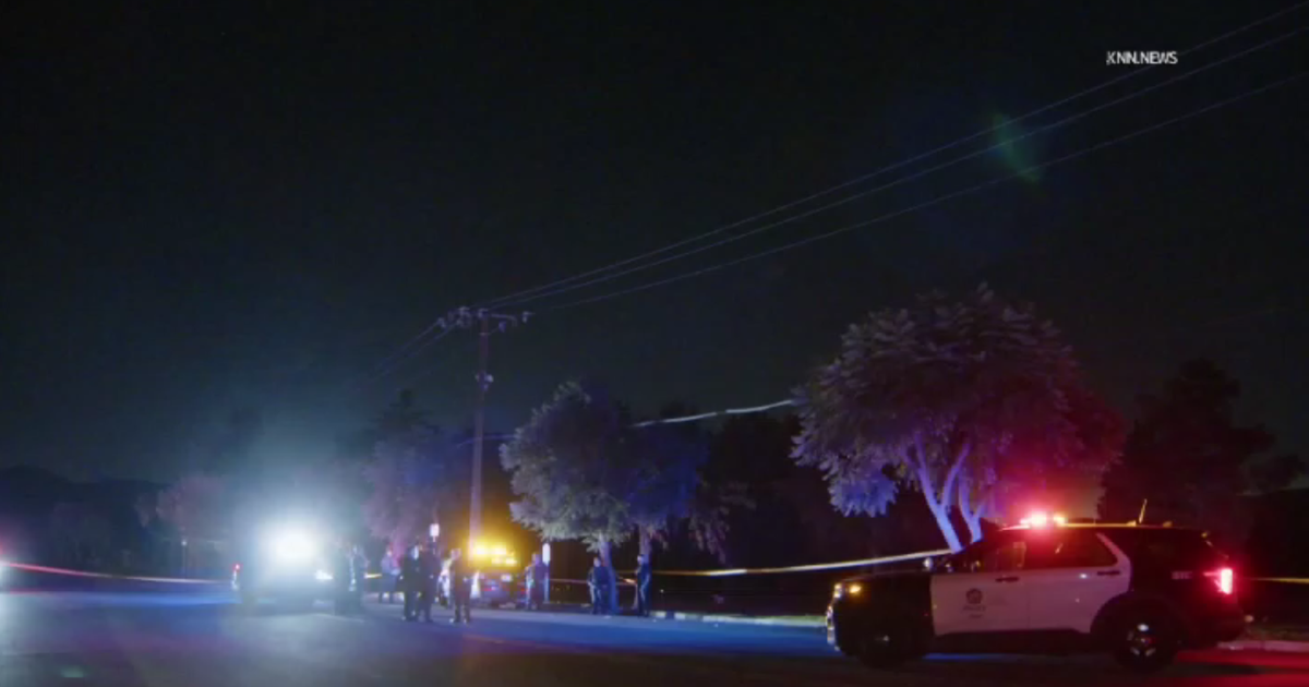 1 dead after gunman fires into crowd at Sylmar cemetery during drive-by ...