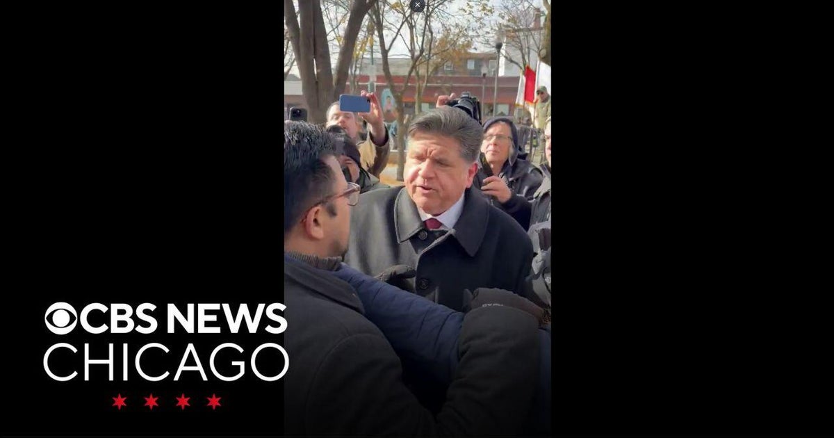 Chicago alderman yells at Gov. Pritzker at event in Little Village ...